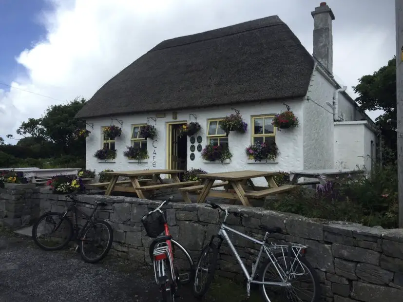 Aran cafe | Wanderlust & Life