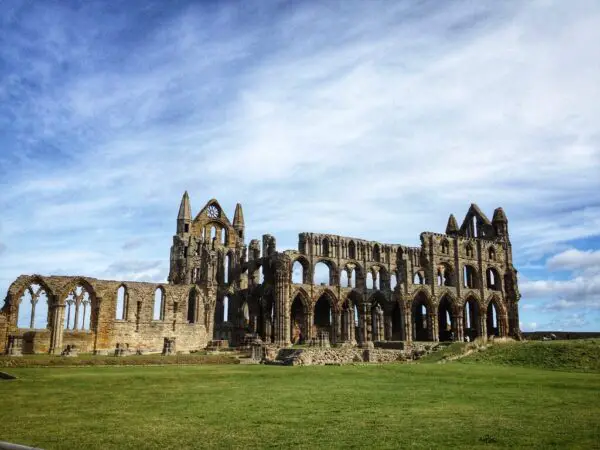 Planning the ultimate romantic weekend break in Whitby | Wanderlust & Life