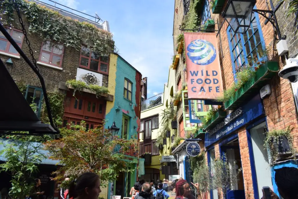 Is Faro worth visiting? Is Faro expensive? And everything else you need ...