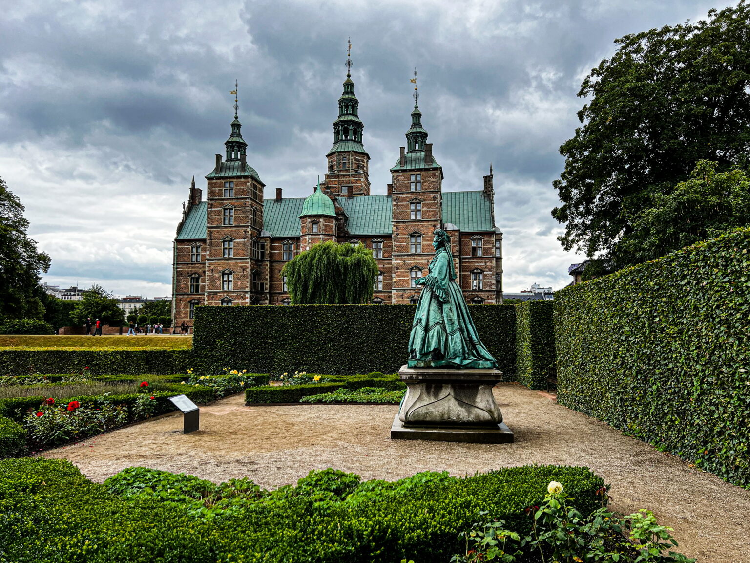 Is Oslo worth visiting? Is Oslo expensive?And everything else you have ...